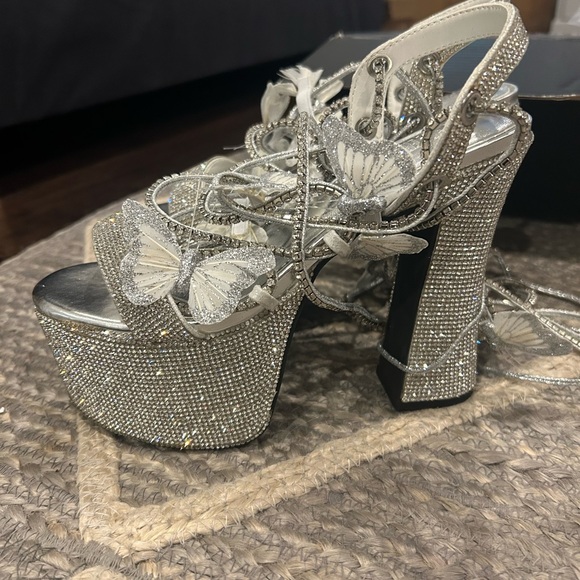 POSTER GIRL | Shoes | Poster Girl Silver Glitter Platform Shoes ...